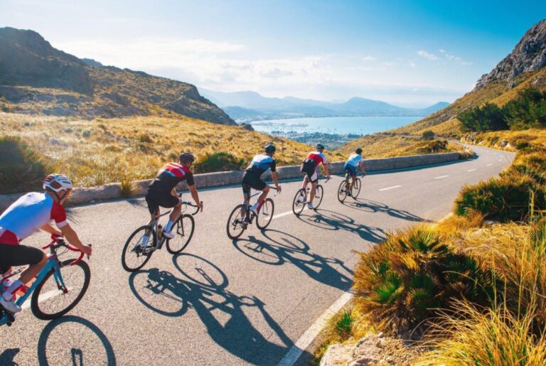 A Beginner's Guide to Group Cycling Riding - Change Cycling Now